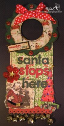 Door Hanger Craft for Christmas Holiday | family holiday