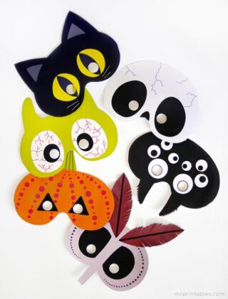 80 Coolest Homemade Halloween Crafts for Kids