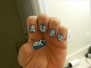 Beautiful 'Day of the Dead' Nail Art Designs