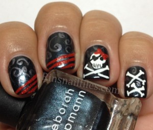 Beautiful 'Day of the Dead' Nail Art Designs