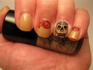 Beautiful 'Day of the Dead' Nail Art Designs
