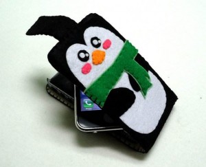 Felt Crafts and Needle Felting Projects for All Seasons