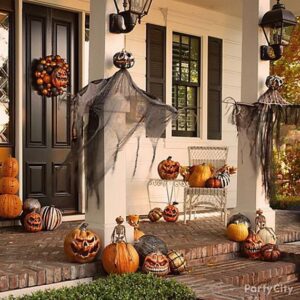 36 Spooky Halloween Decoration Ideas For Your Home