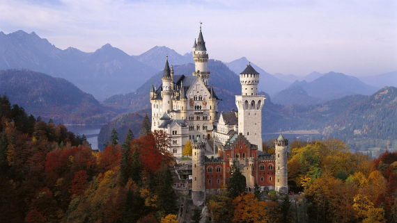 The Swan King’s Castles: Neuschwanstein– Germany - family holiday.net ...