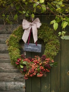 49 Magical Christmas Wreath Designs