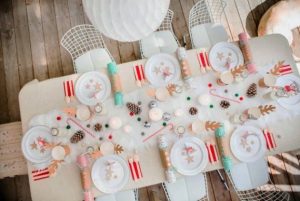 KIDS CHRISTMAS TABLE - family holiday