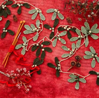Mistletoe Christmas Crafts and Romantic Winter Decorating Ideas ...