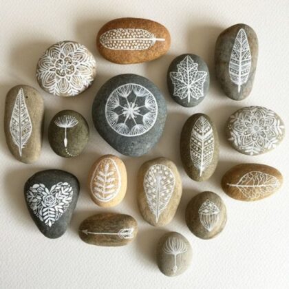 Beautiful and simple DIY stone crafts: natural and elegant decoration ...