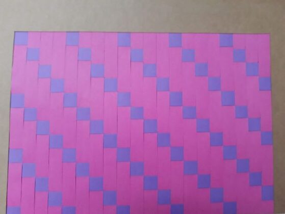 PAPER WEAVING - PAPER CRAFTS FOR KIDS - family holiday