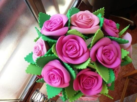 Fun EVA foam crafts - family holiday