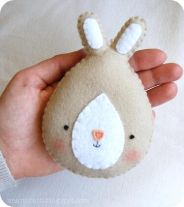 Adorable Easter Felt Craft Ideas for All Ages - family holiday
